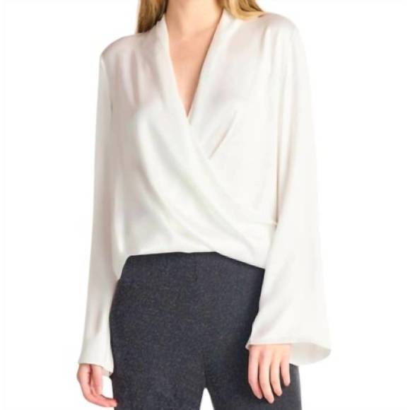 Dex | Tops | New Dex Bell Sleeve Satin Top In White | Poshmark